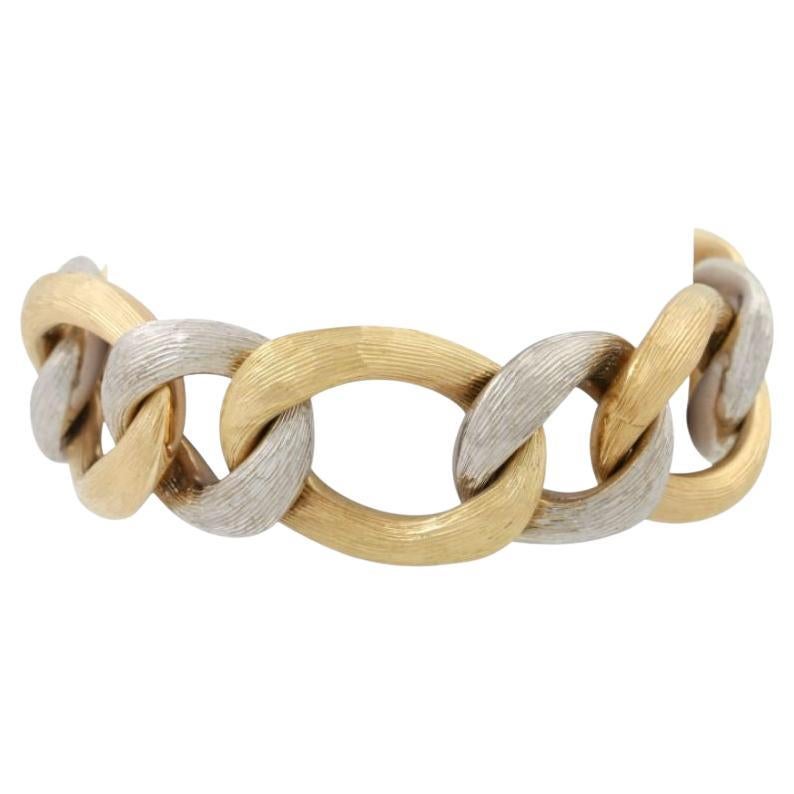 Bracelet 'V' For Sale at 1stDibs