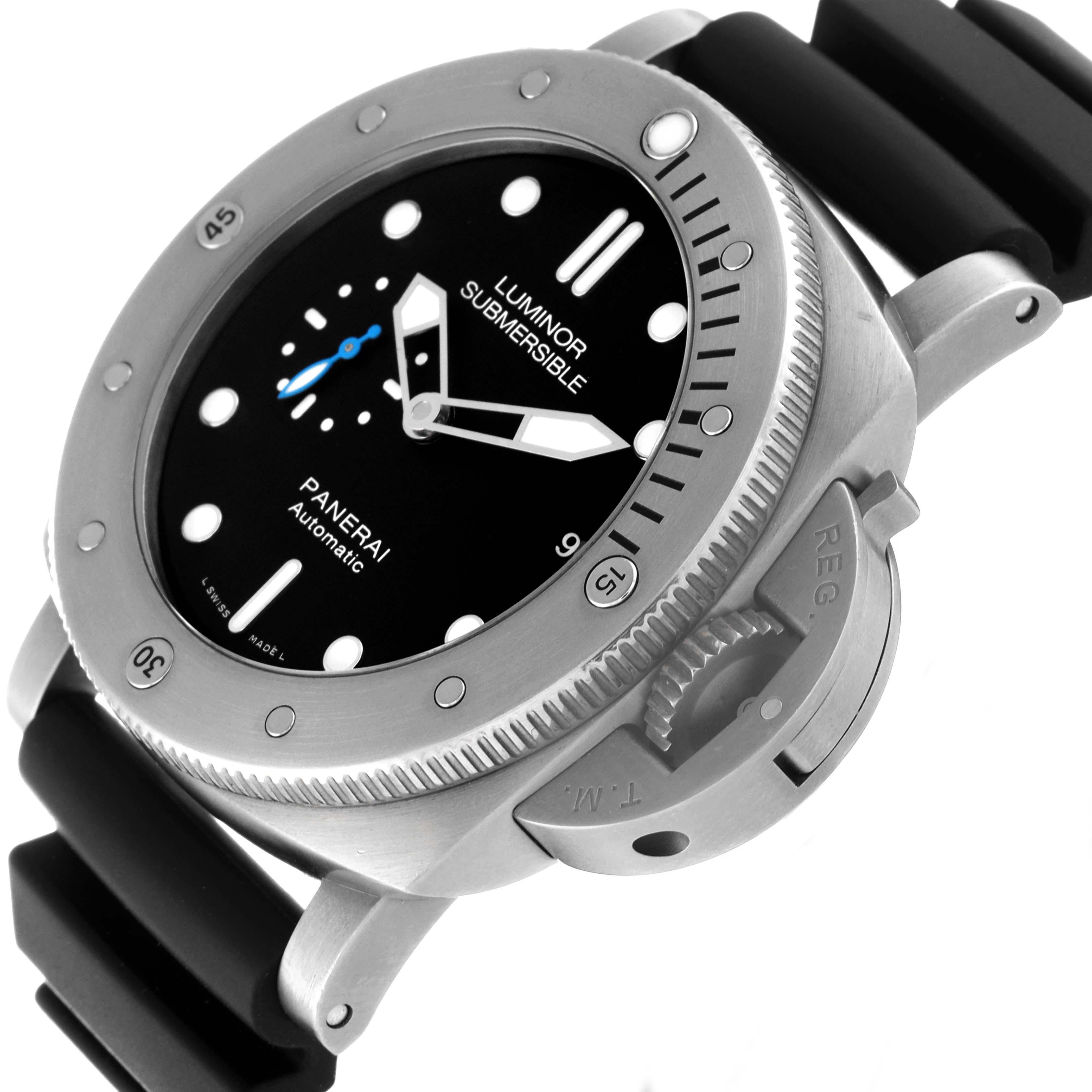 Panerai Luminor Submersible 47 3 Days Titanium Mens Watch PAM01305 at ...