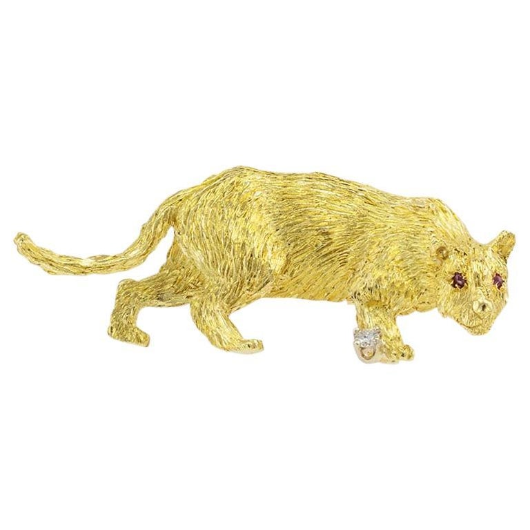 Panther Yellow Gold Brooch For Sale at 1stDibs