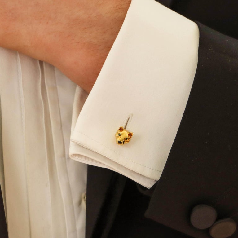 Panthère de Cartier Emerald Swivel Bar Panther Cufflinks in 18 Karat ...