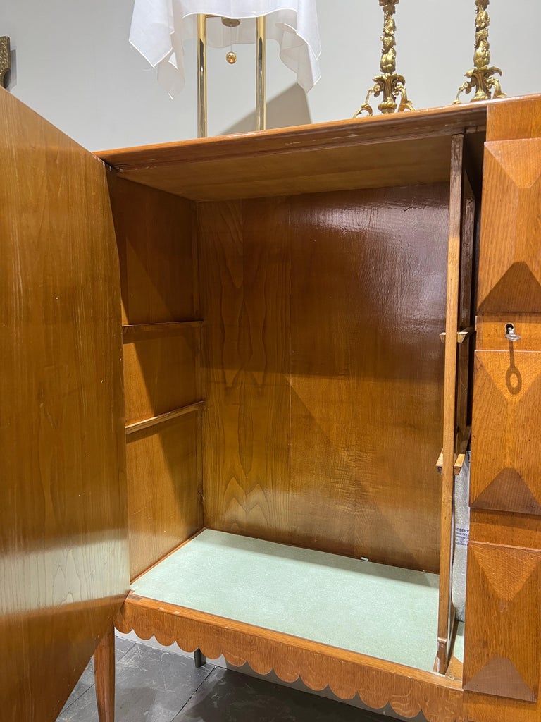Paolo Buffa 2 Doors Cabinet Italy 1950 For Sale at 1stDibs