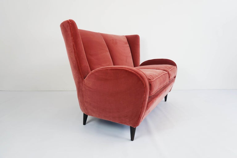 Paolo Buffa Loveseat Sofa in Rose Velvet For Sale at 1stDibs | rose sofa