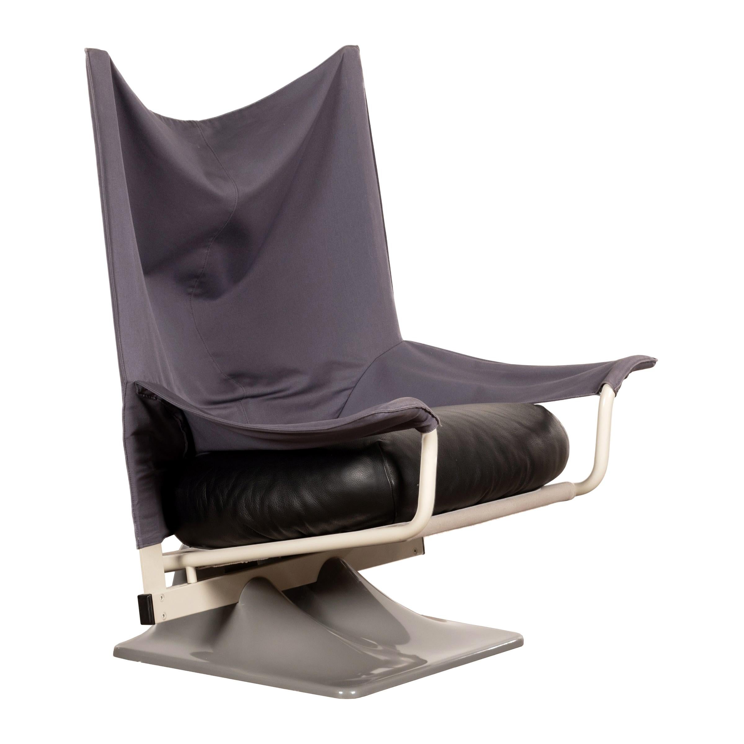 Paolo Deganello 650 AEO Lounge Chair for Cassina, Italy, 1973 at 1stDibs