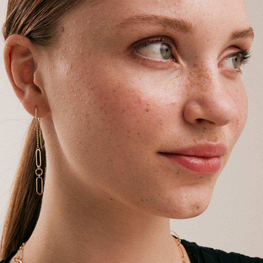 Paperclip Oval Link Earrings in 14K Solid Yellow Gold For Sale at 1stDibs