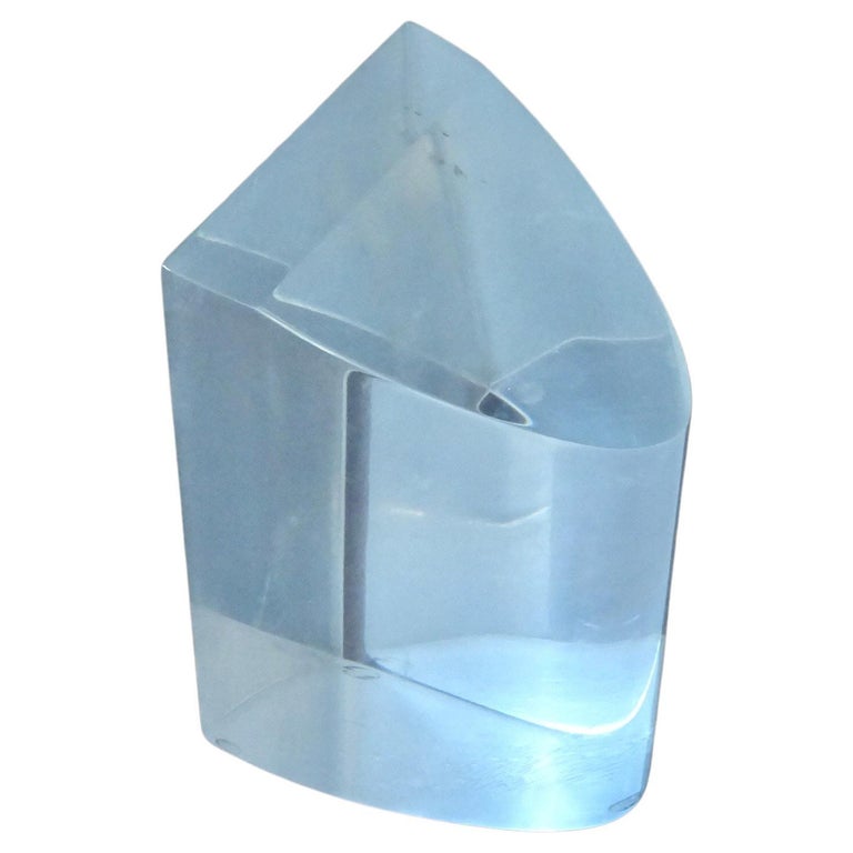 Paperweight in solid transparent acrylic, 1970s. For Sale at 1stDibs