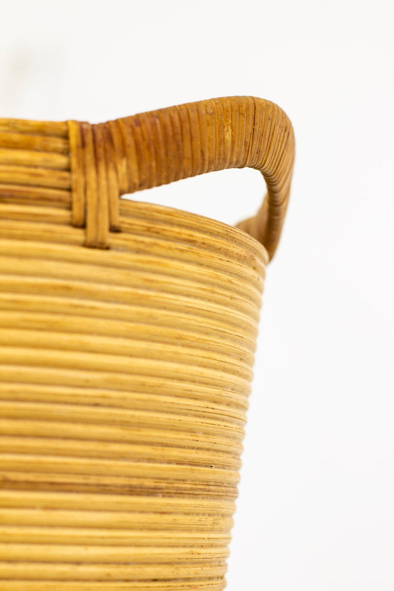 Papper Basket Designed and Manufactured by Laurids Lønborg in Denmark ...