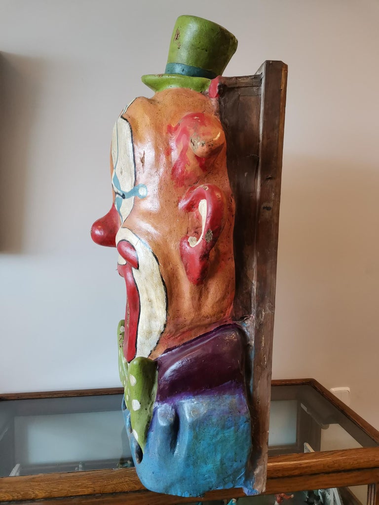 Pass or Eat Ball Representing a Clown French Game For Sale at 1stDibs ...