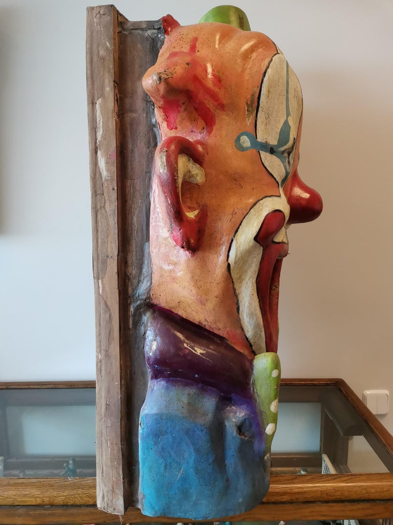 Pass or Eat Ball Representing a Clown French Game For Sale at 1stDibs ...