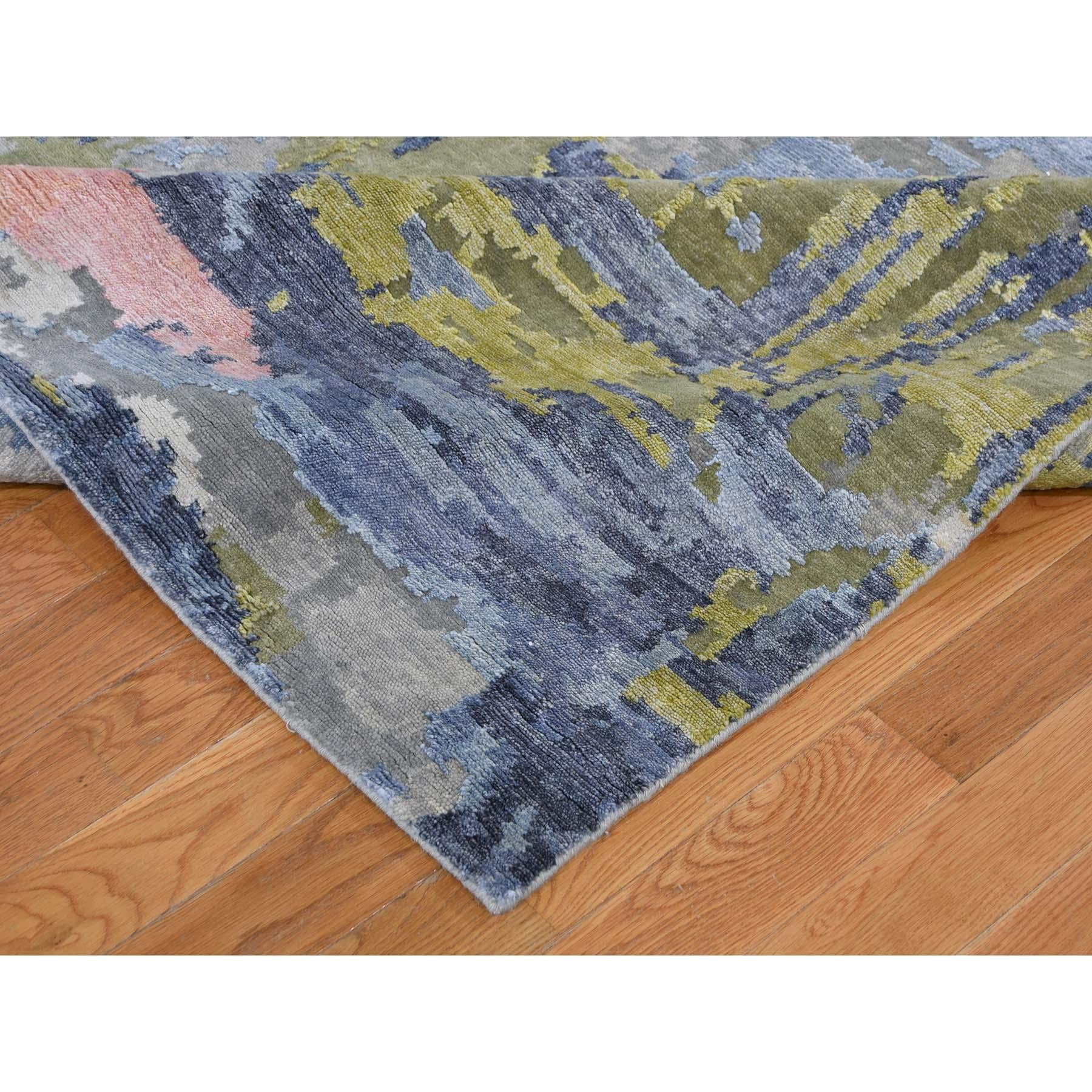 Pastel Colors Abstract Design Wool and Silk Hand Knotted Oriental Rug ...