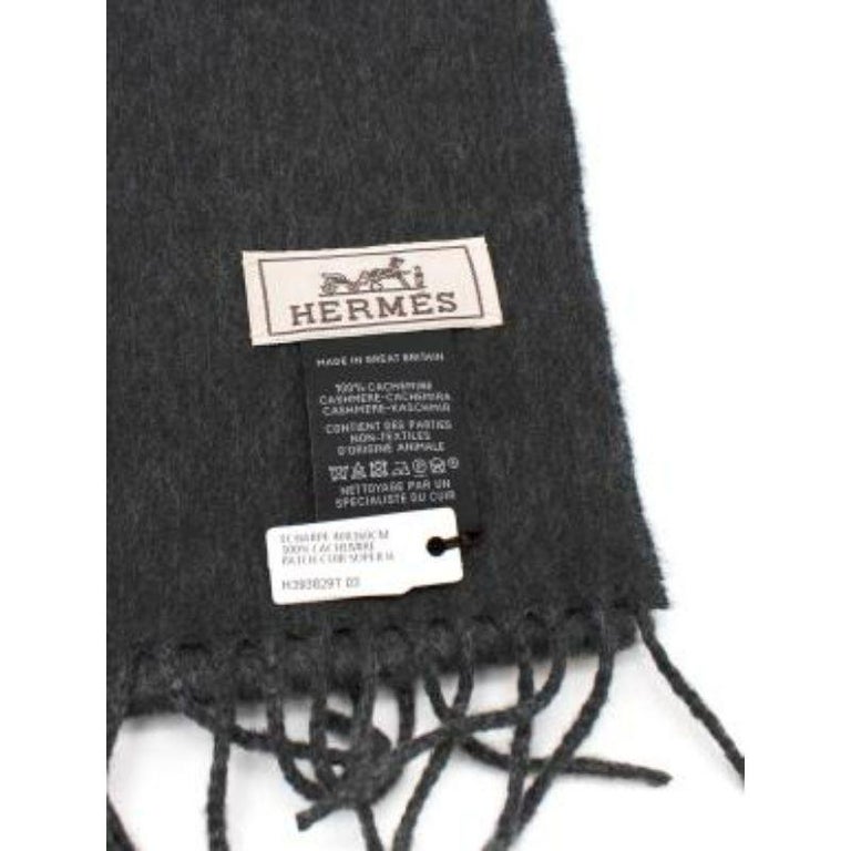 Patch Cuir Super H muffler grey cashmere scarf For Sale at 1stDibs