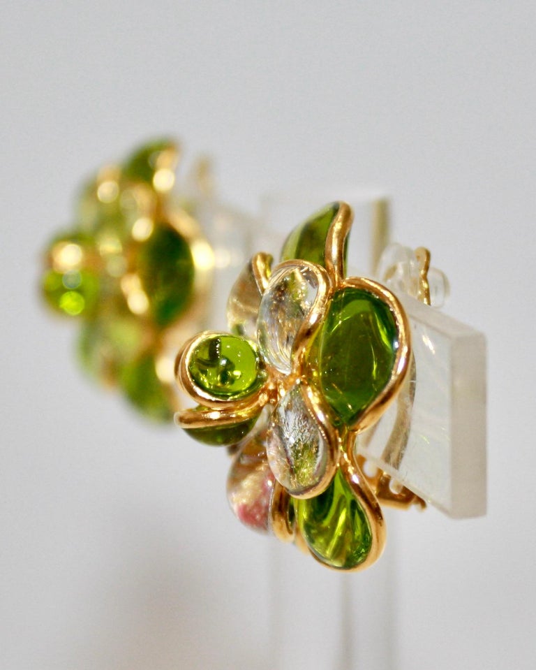 Pate de Verre Camélia Clip Earrings For Sale at 1stDibs