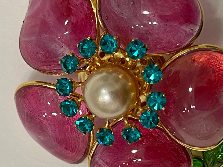 Pate de Verre Pink flower Brooch with Pearl For Sale at 1stDibs