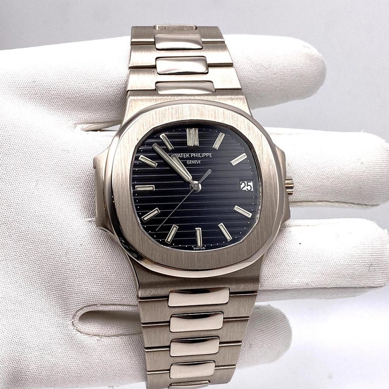 Patek Philippe 3711/1G Nautilus White Gold Vintage Black Dial For Sale ...
