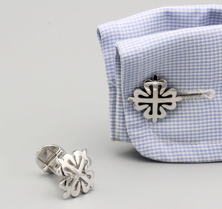 Patek Philippe Calatrava 18k White Gold Cross Cufflinks For Sale at 1stDibs