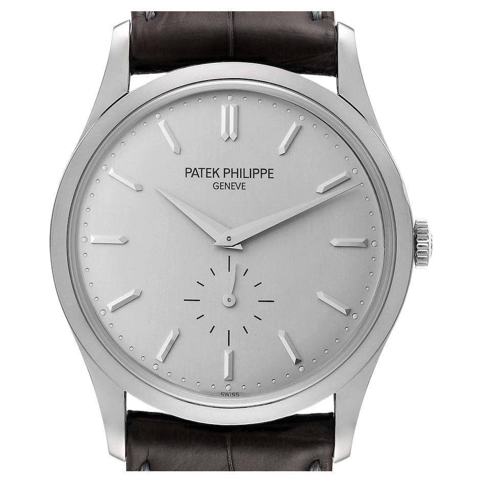 Patek Philippe Yellow Gold Calatrava Wristwatch Ref 5196J For Sale at ...
