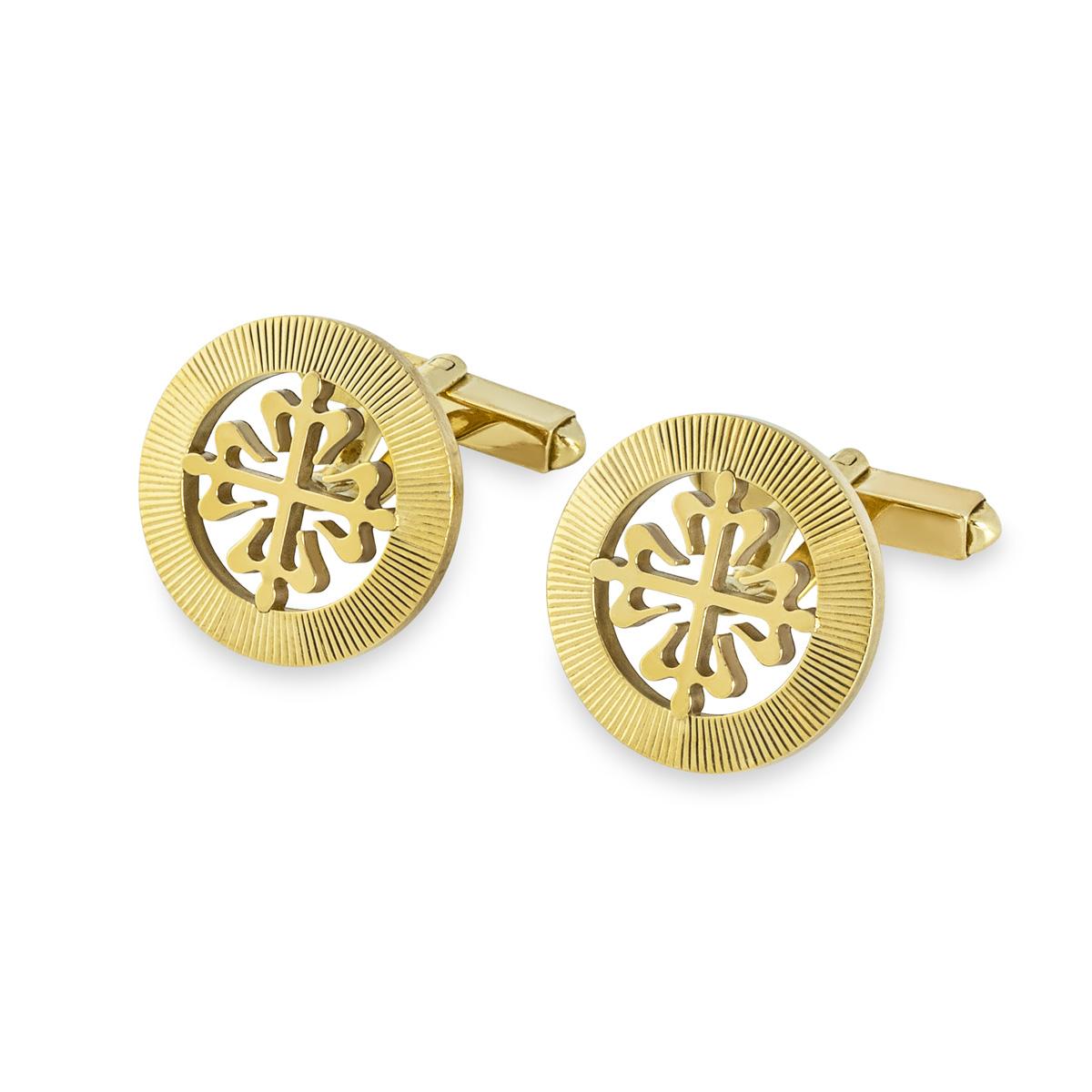 Patek Philippe Calatrava Cross Cufflinks Yellow Gold For Sale at 1stDibs