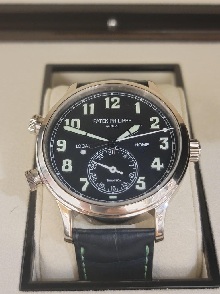 Patek Philippe Calatrava Pilot #5524G Watch For Sale at 1stDibs