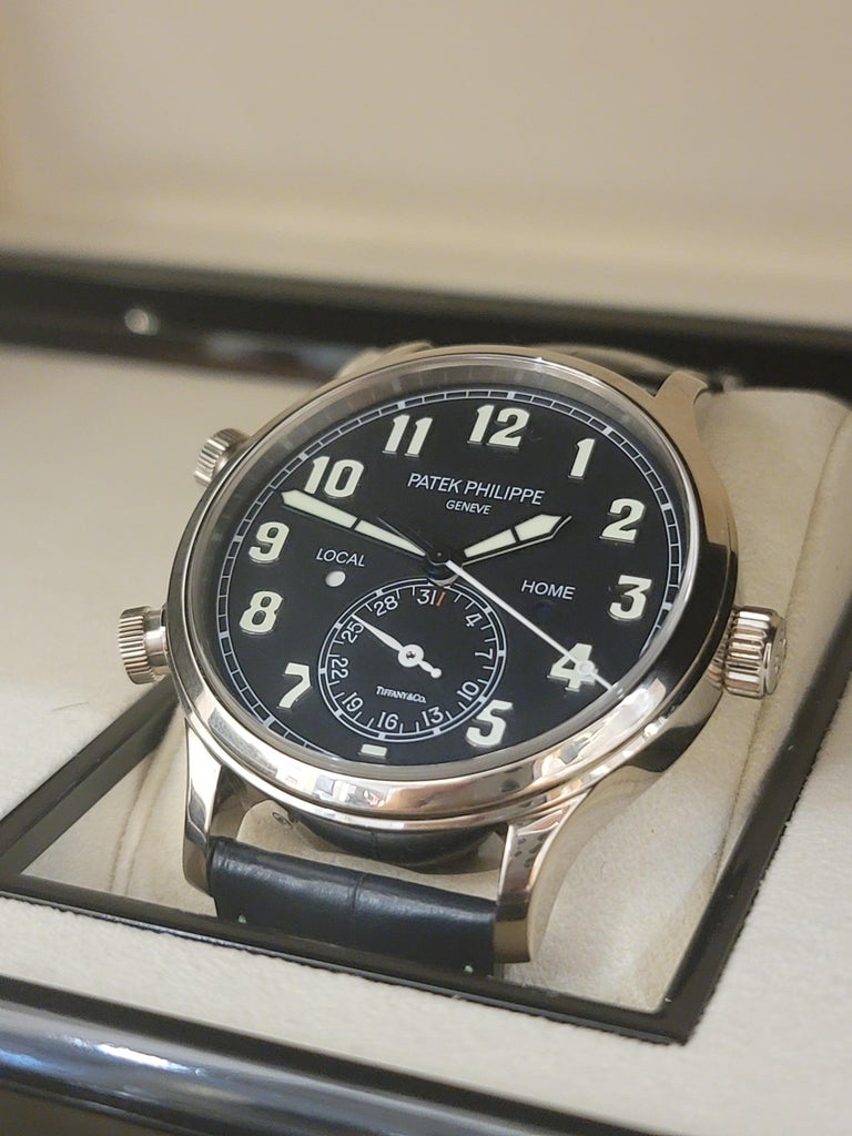 Patek Philippe Calatrava Pilot #5524G Watch For Sale at 1stDibs