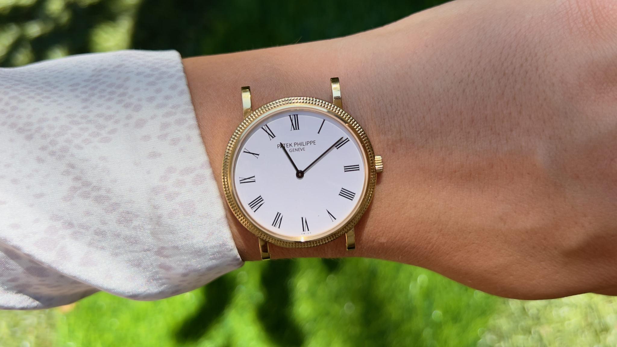 Patek Philippe Calatrava Watch 18K Yellow Gold 5120J For Sale at 1stDibs