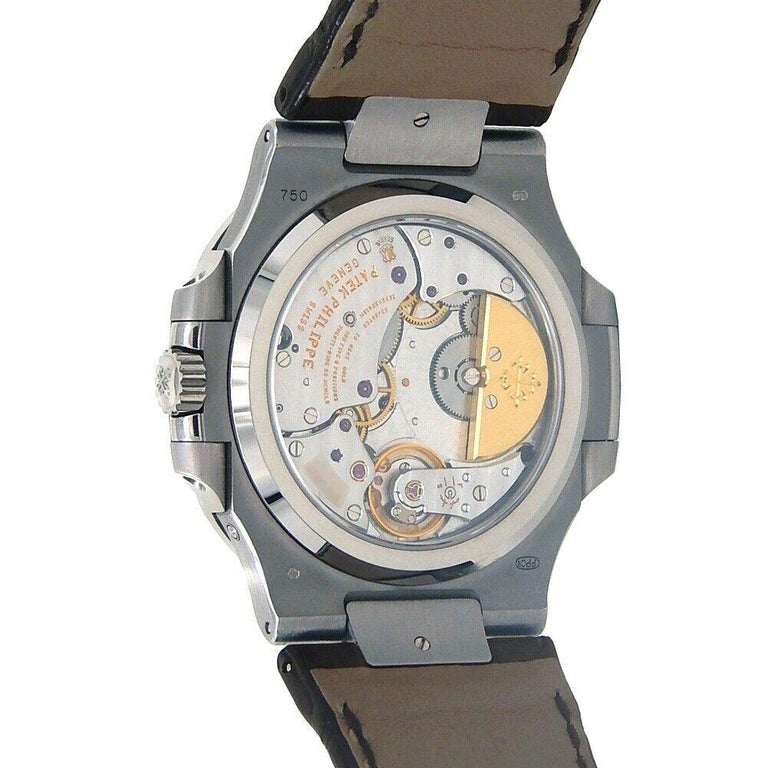 Patek Philippe Nautilus 18 Karat White Gold Automatic Men's Watch 5712G ...