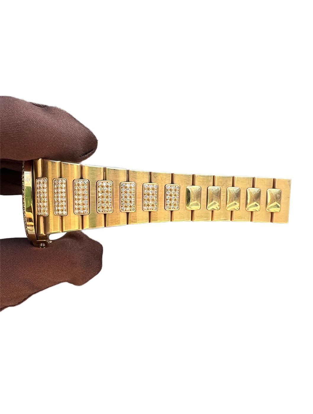 Patek Philippe Nautilus Yellow Gold Diamond Emerald Hour Watch 3800 ...