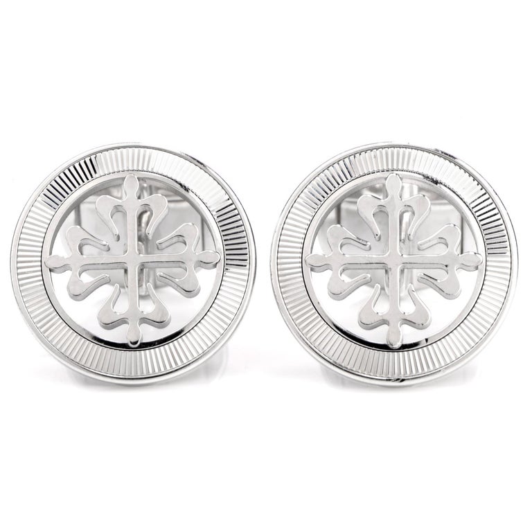Patek Philippe Round Calatrava Cross 18 Karat Gold Cufflinks at 1stDibs