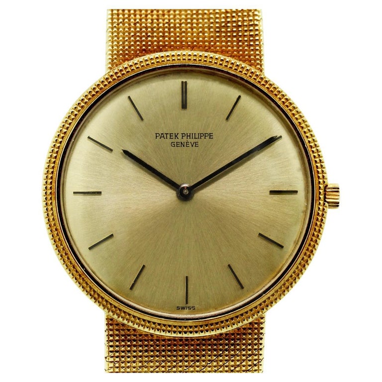 Patek Philippe Vintage 18 Karat Gold Watch in Stock For Sale at 1stDibs