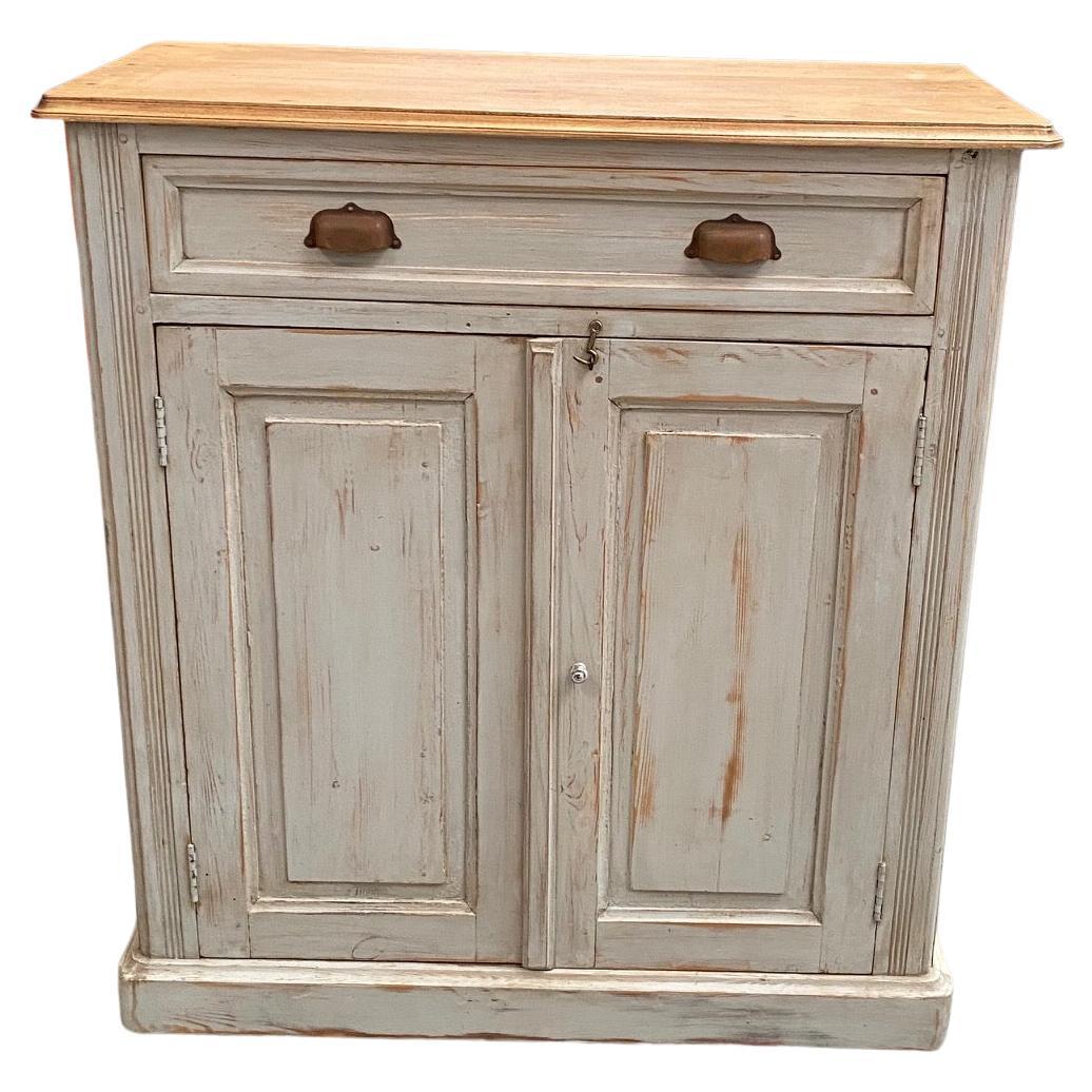 Early 20th Century French Oak Bombe Sideboard For Sale at 1stDibs