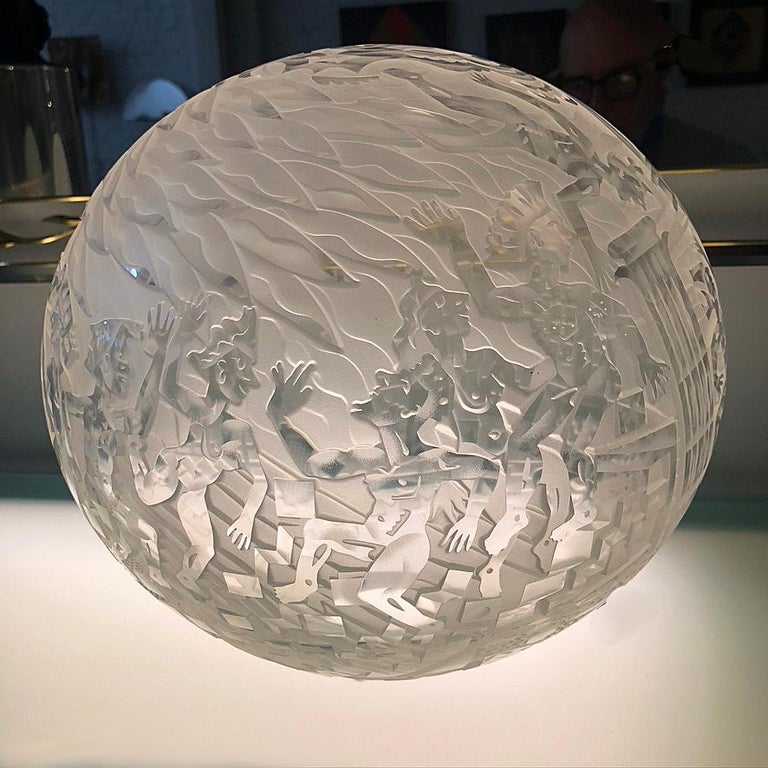 Patrick Wadley - Patrick Wadley Fine Art Glass Sphere For Sale at 1stDibs