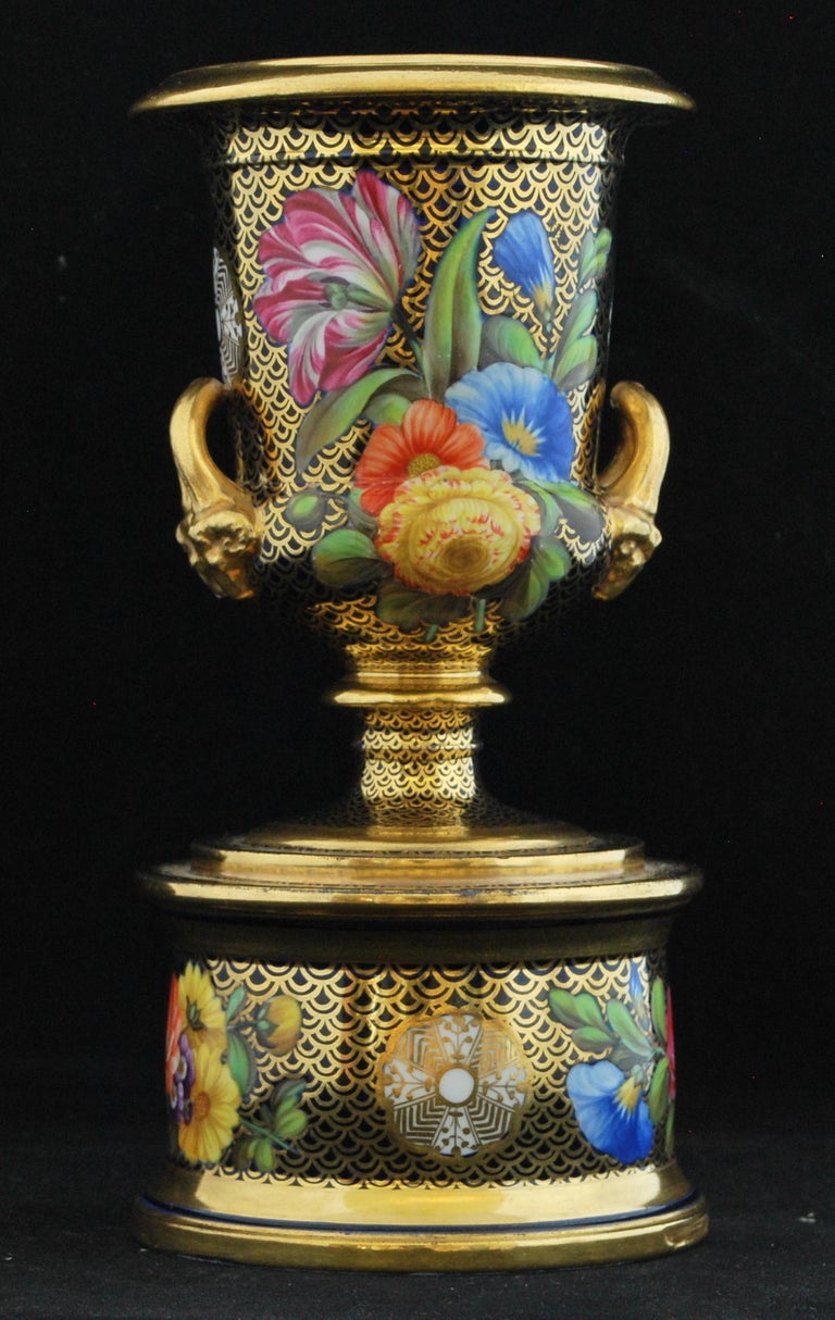 Pattern 1166 Campana Vase. Spode, C1820 For Sale at 1stDibs