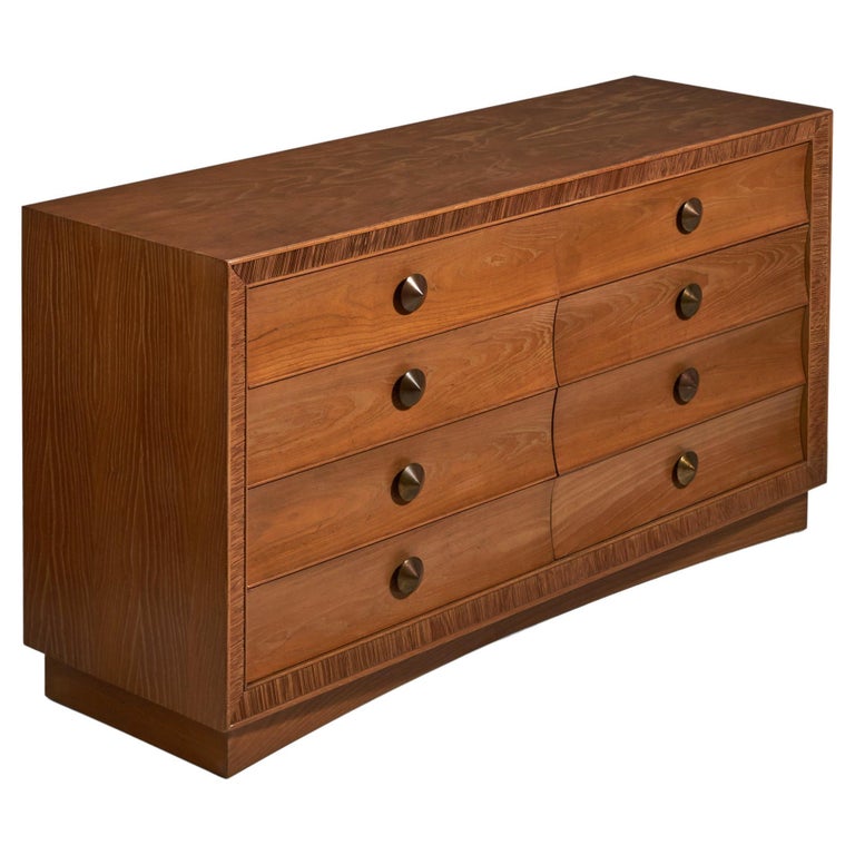 Commode Paul Frankl, en chêne et laiton, Brown Saltman, États-Unis ...