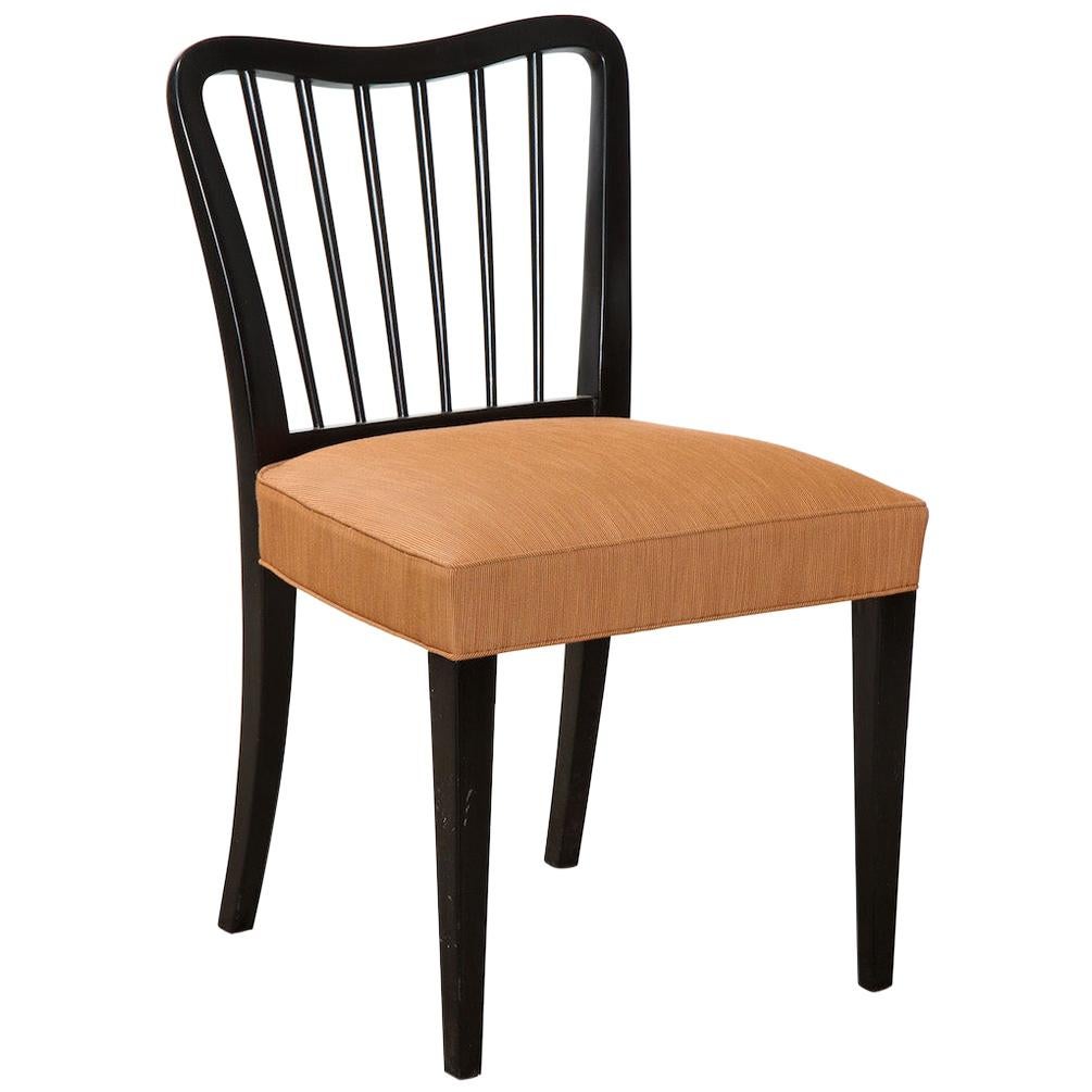 Vintage Krueger Matrix Stacking Side Chairs For Sale at 1stDibs