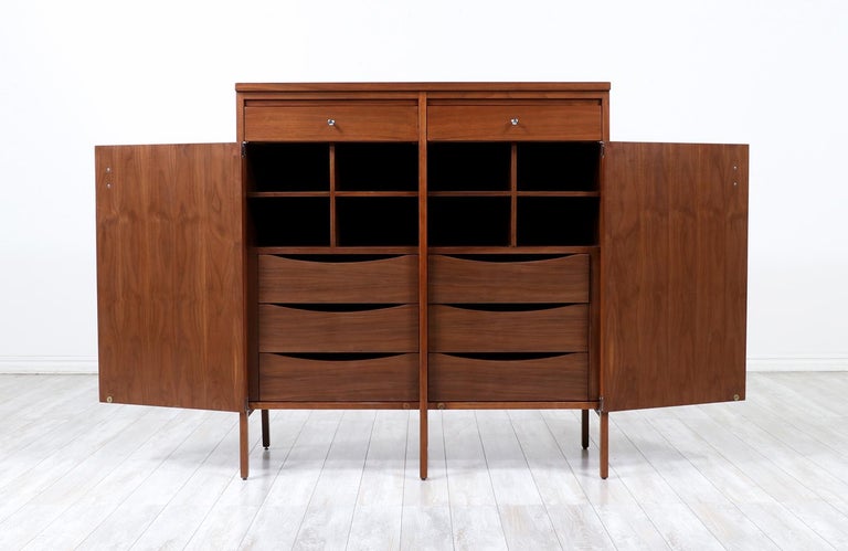 Paul McCobb "Delineator" Chest of Drawers for Lane For Sale at 1stDibs