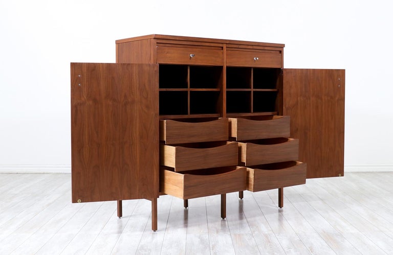 Paul McCobb "Delineator" Chest of Drawers for Lane For Sale at 1stDibs