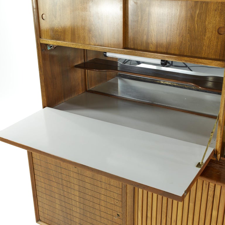 Paul McCobb Furnette MCM Walnut and Brass Credenza with Bar Display ...