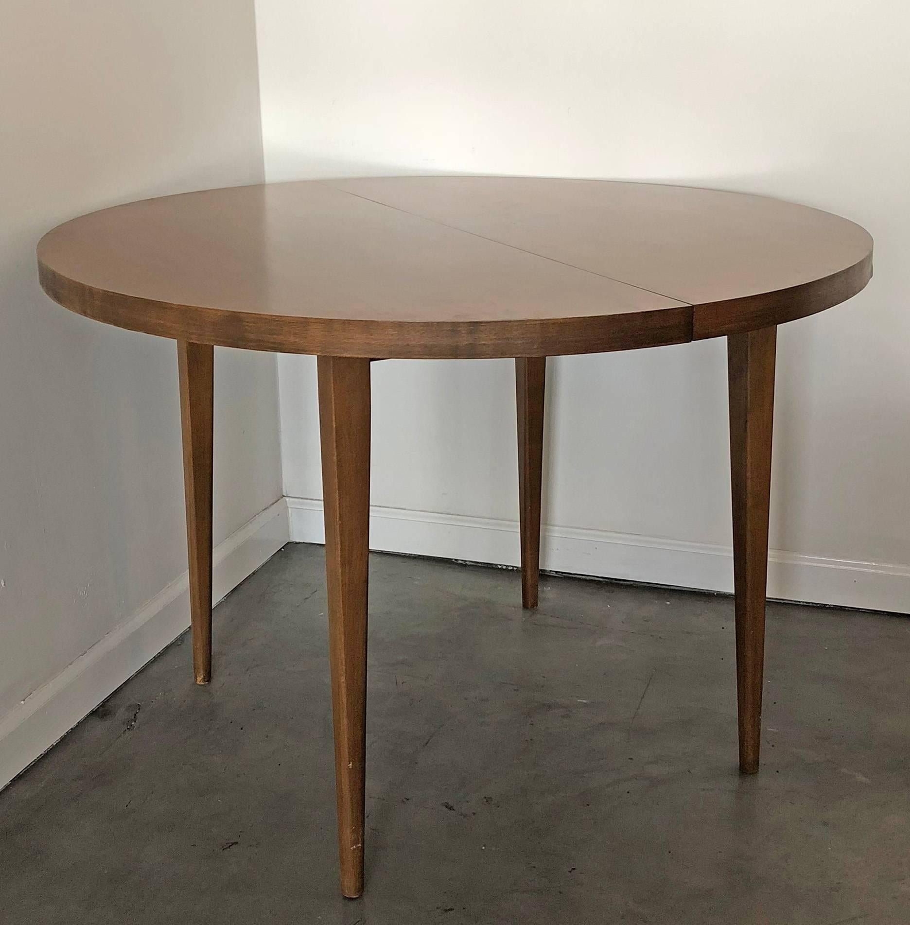Paul McCobb Two-Toned Dining Table for Planner Group with Two Leaves at ...