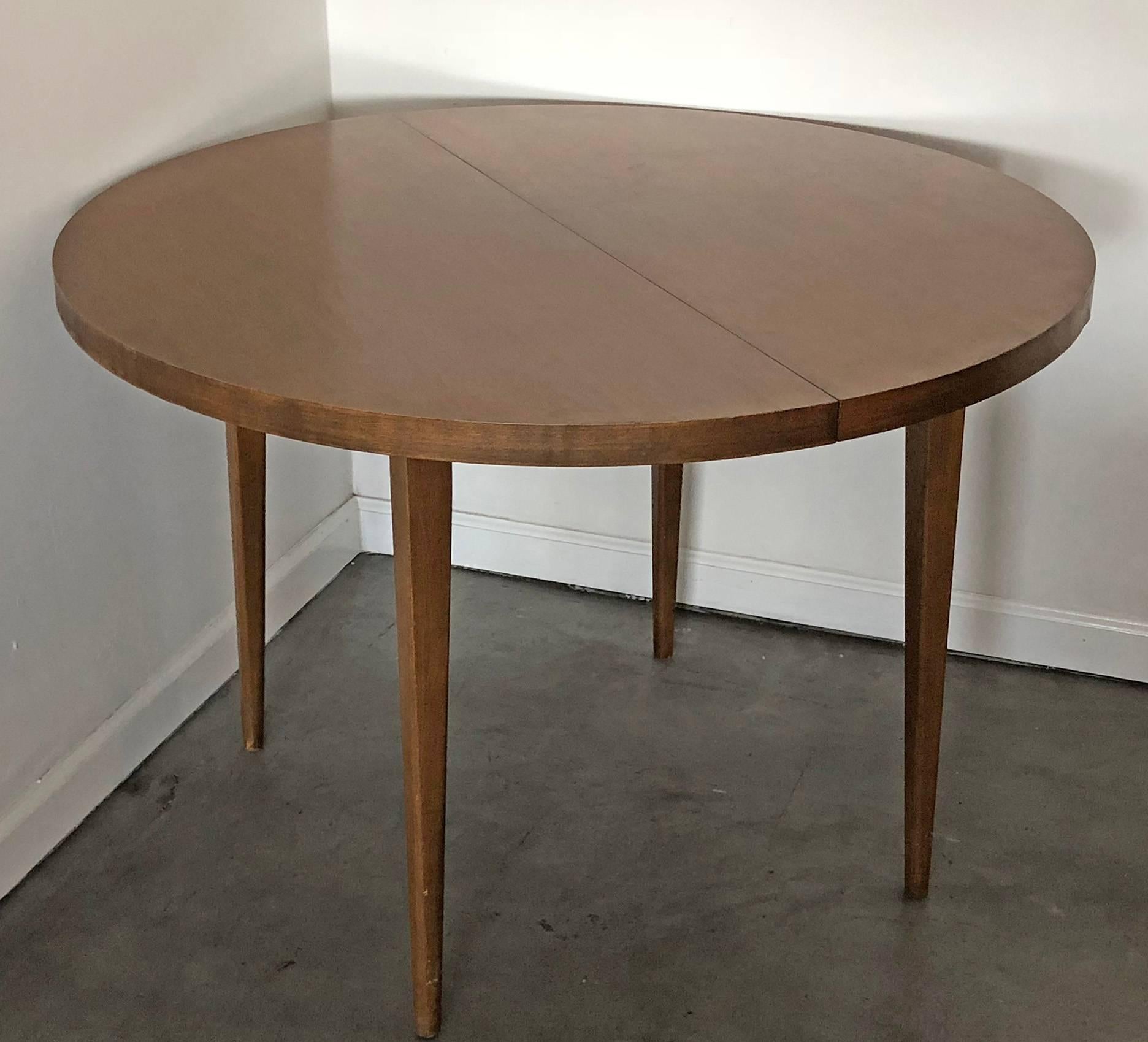 Paul McCobb Two-Toned Dining Table for Planner Group with Two Leaves at ...
