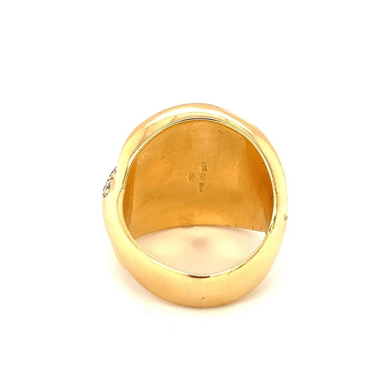 Pave Diamond Bombe 18K Yellow Gold Ring, circa 1970s For Sale at 1stDibs