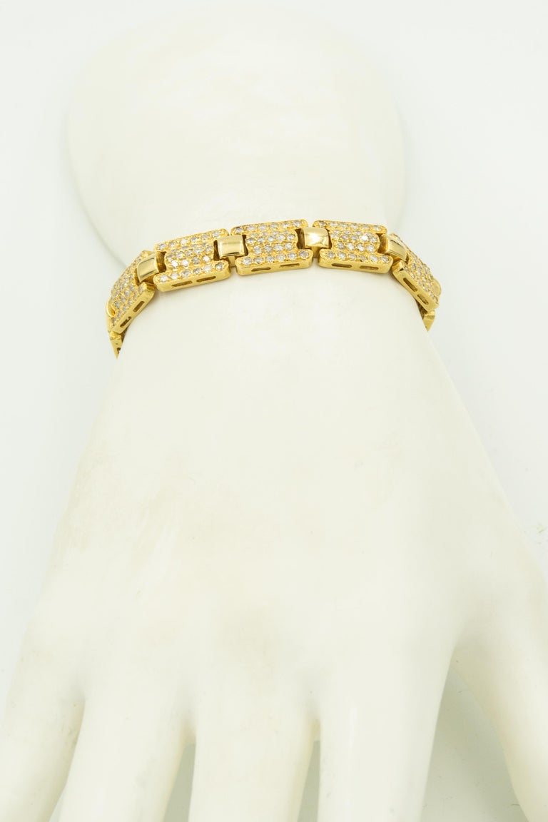 Pave Diamond Link Gold Bracelet For Sale at 1stDibs