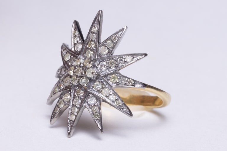 Pave`-Set Diamond Sunburst Ring For Sale at 1stDibs