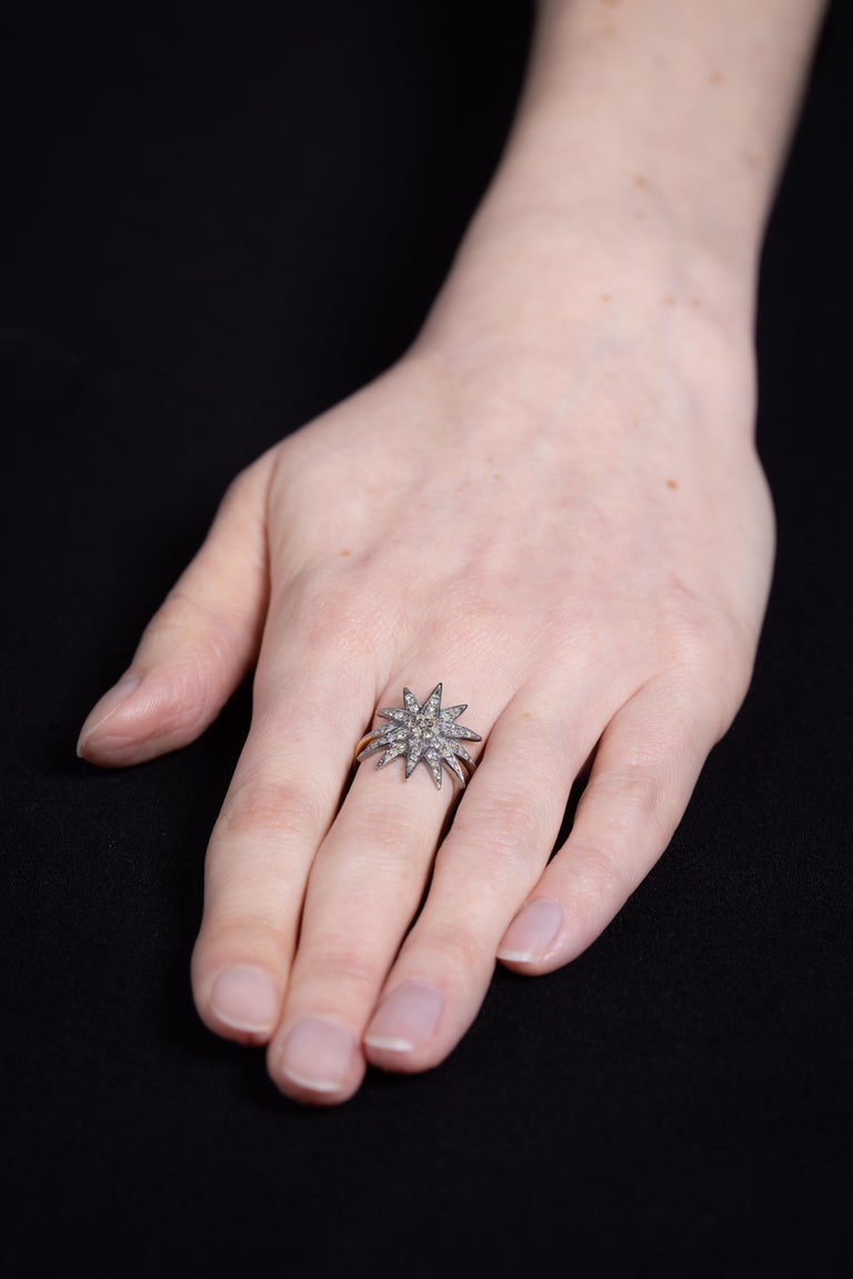 Pave`-Set Diamond Sunburst Ring For Sale at 1stDibs