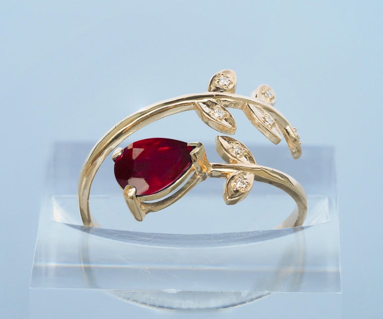 Customizable Pear Ruby 14k Gold Ring, Ruby Gold Ring For Sale at 1stDibs