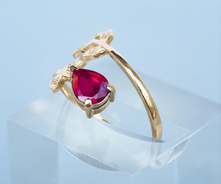 Customizable Pear Ruby 14k Gold Ring, Ruby Gold Ring For Sale at 1stDibs