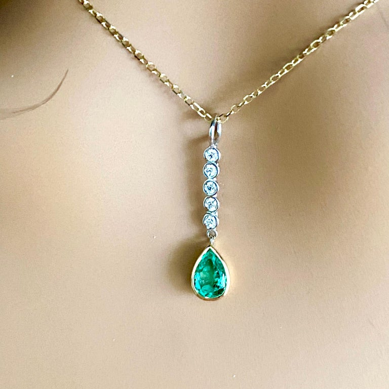 Pear Shaped Emerald and Diamond Lariat Gold Drop Necklace Pendant For ...