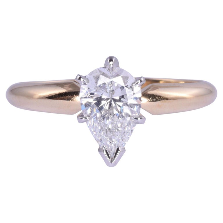 Pear Solitaire Diamond Engagement Ring For Sale at 1stDibs