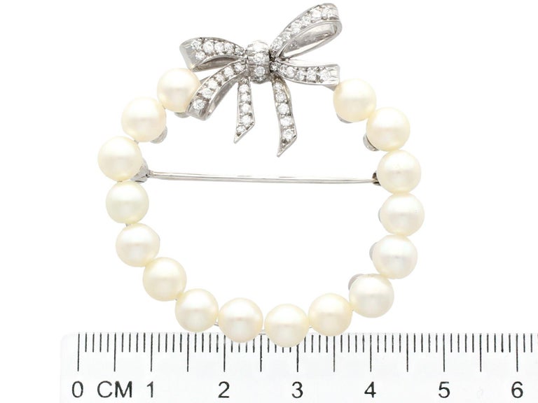1950s Vintage Pearl and Diamond and White Gold Brooch For Sale at 1stDibs