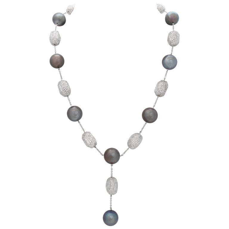 Pearl and diamond necklace in 18k white gold at 1stDibs