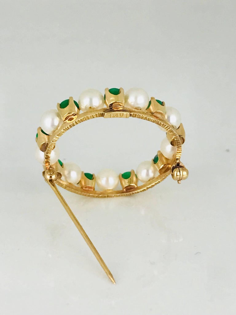 Pearl and Jade Circle Pin, Retro, circa 1965 at 1stDibs