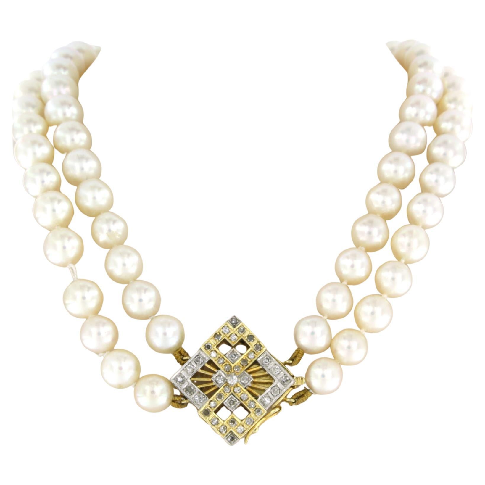 Pearl Necklace with gold lock set with diamonds 14k bicolour gold For ...
