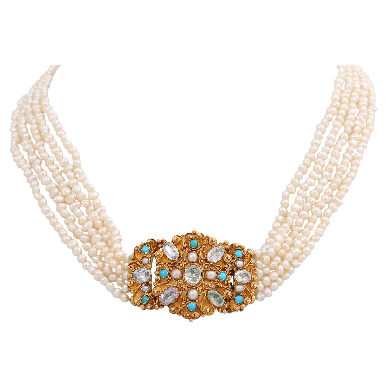 Pearl Necklace with a Diamond-Studded Middle Part For Sale at 1stDibs